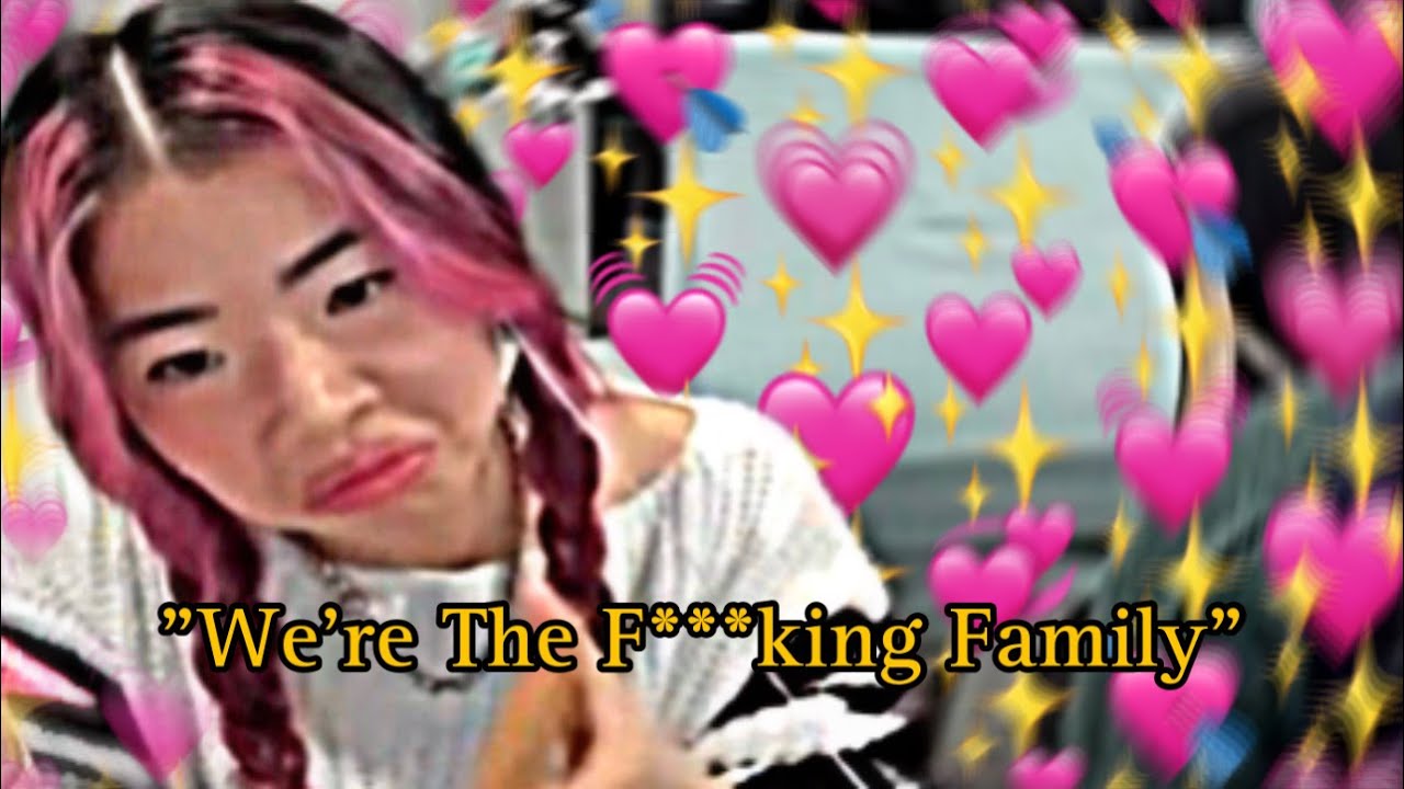 ♡Betty Having No Idea What’s Going On During Krewmas Live 2022♡ - YouTube