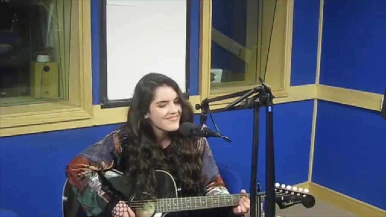 Etaín performs Roddie Cleere's Irish Music Show Sunday 5th April 2015 ...