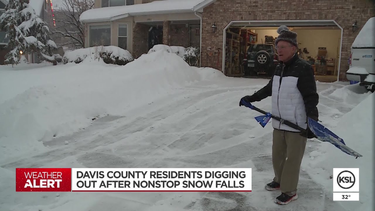 Davis County residents digging out after non-stop snow falls - YouTube