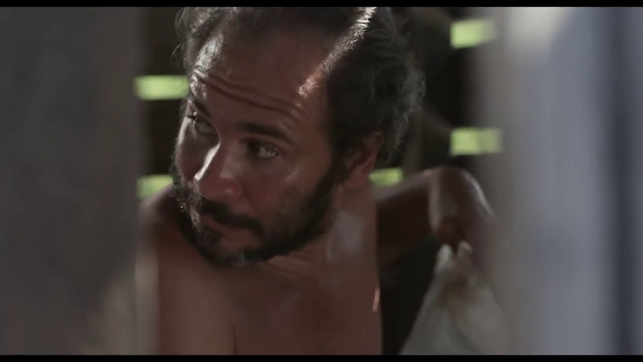 ESTRENO NACIONAL: Santa y Andrés - YouTube