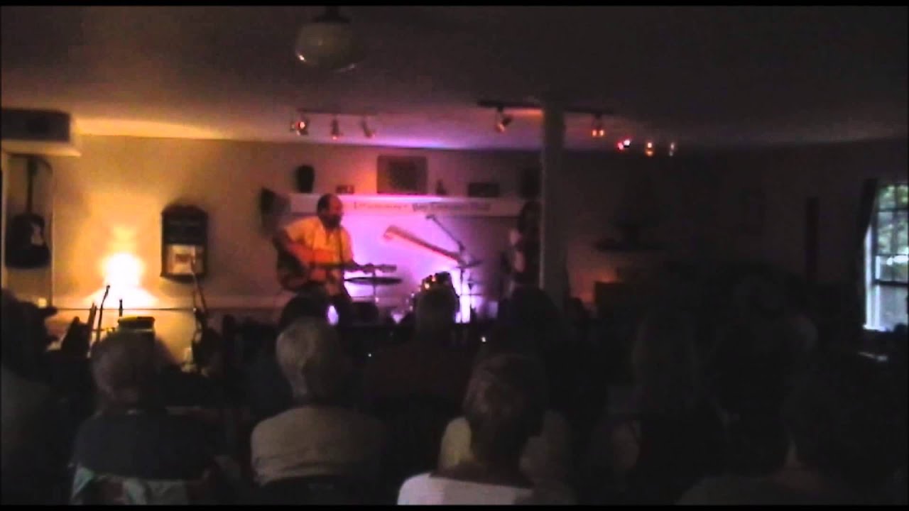 Jimmy Junkins and Ann Sparling "Tramp Steamer" - YouTube