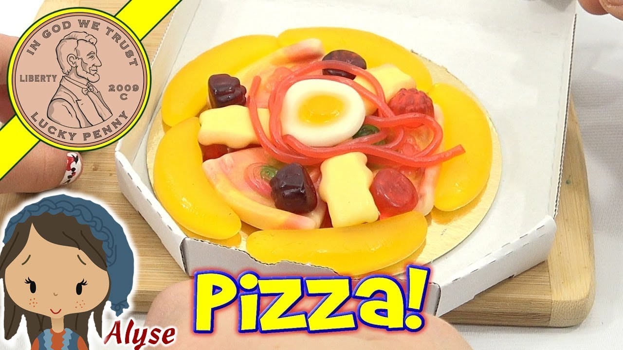 Candy Review Mini Gummy Candy Pizza With Banana! - YouTube