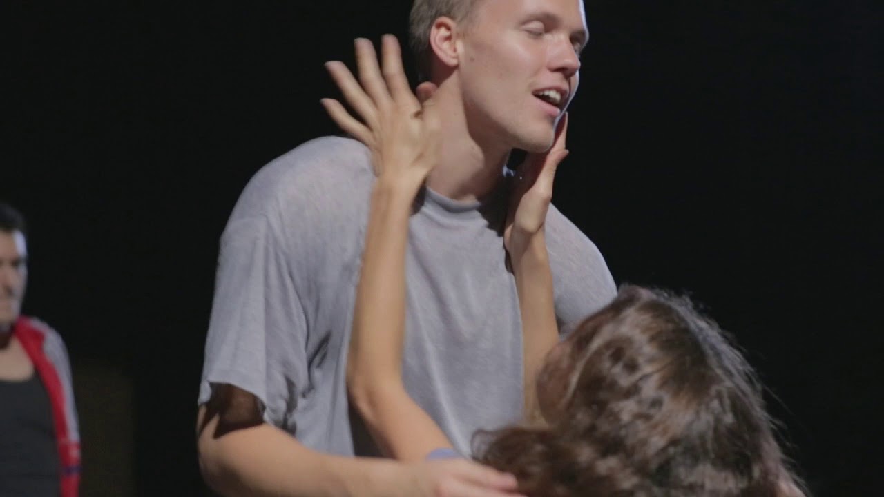 Internationales Sommerfestival 2018 / Gisèle Vienne: CROWD - YouTube