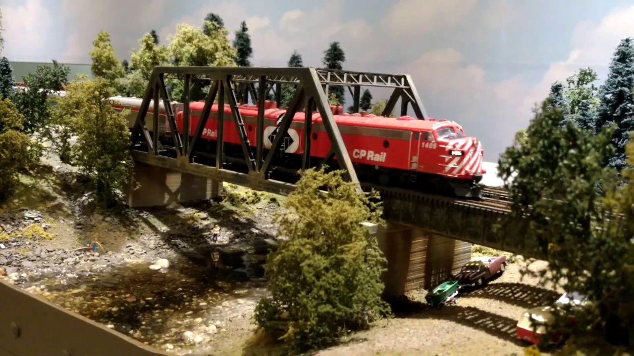 MODEL TRAINS HO Scale Vermont & Essex Layout CP Train On Truss Bridge ...