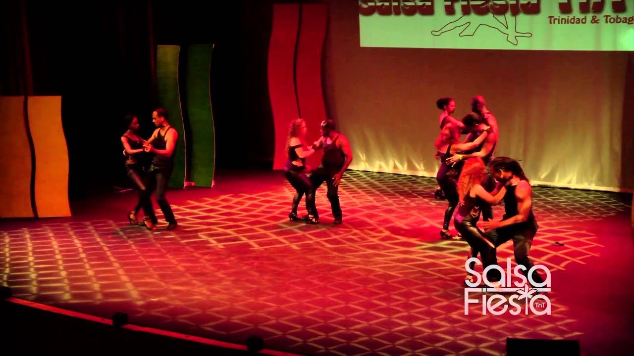 Latin Passion TnT Does Latin Hustle @ Salsa Fiesta 2015 - YouTube