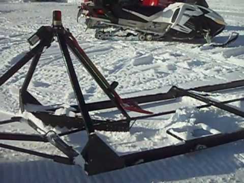 gratte sentier motoneige,.snowmobile trail groomer - YouTube