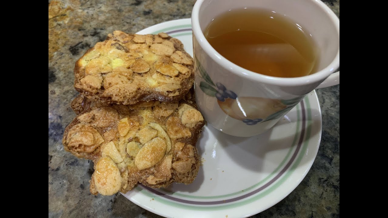 Easy Crunchy Almond Crisp Recipe - YouTube