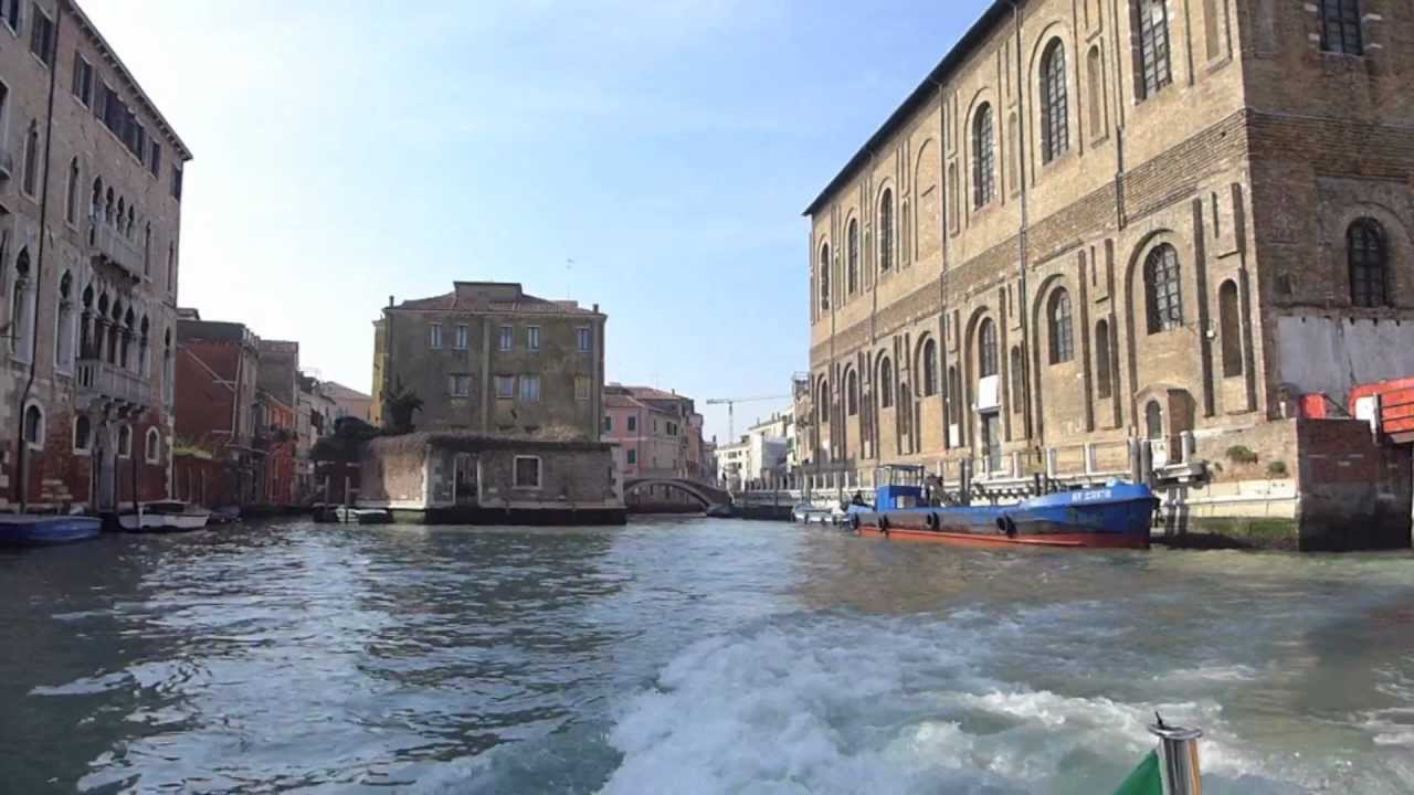 Joy,Thorsten,and Robin's Italian Boat Ride in Venice - YouTube