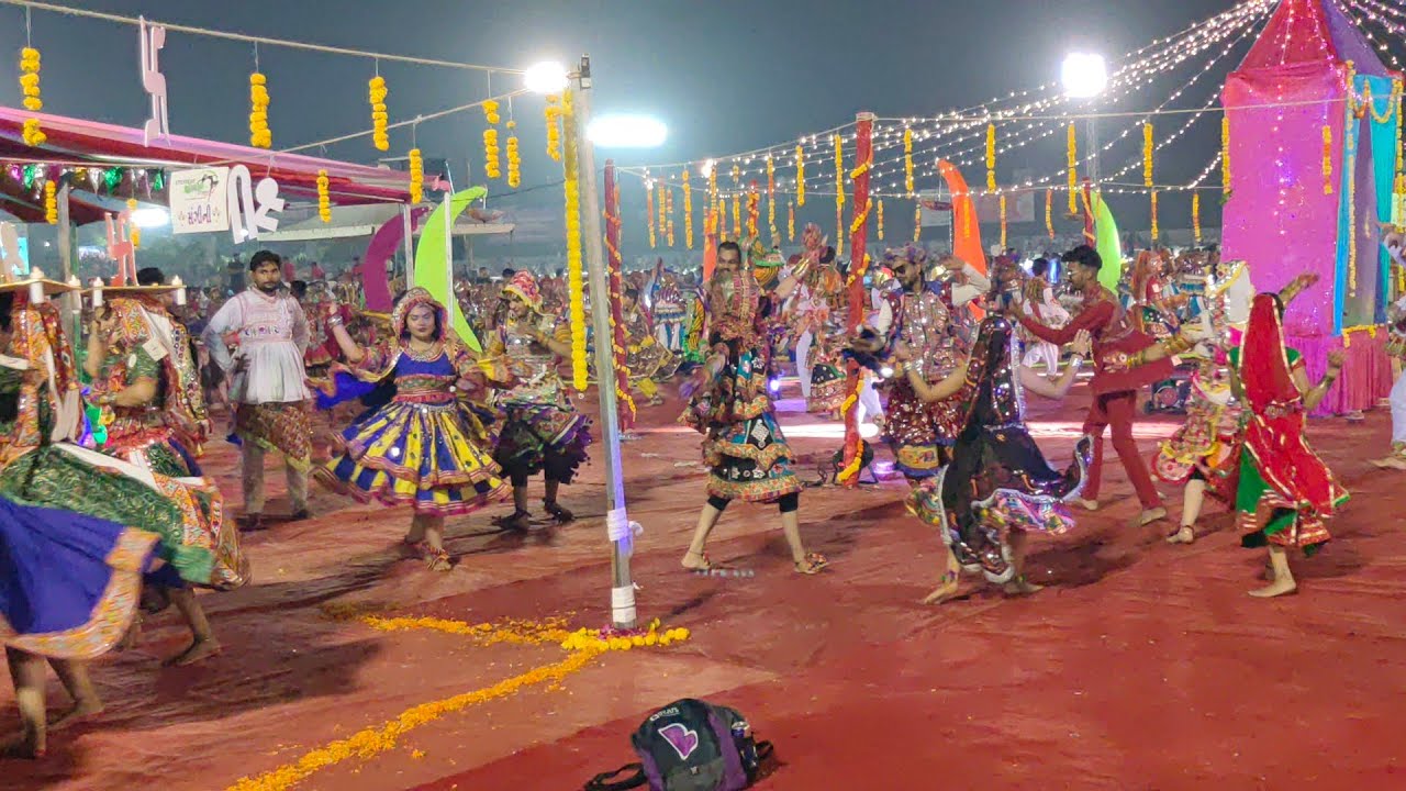 પરી હું મેં ગરબા સ્ટેપ 2022 | Gujju special Garba | kiya Garba kiya ...