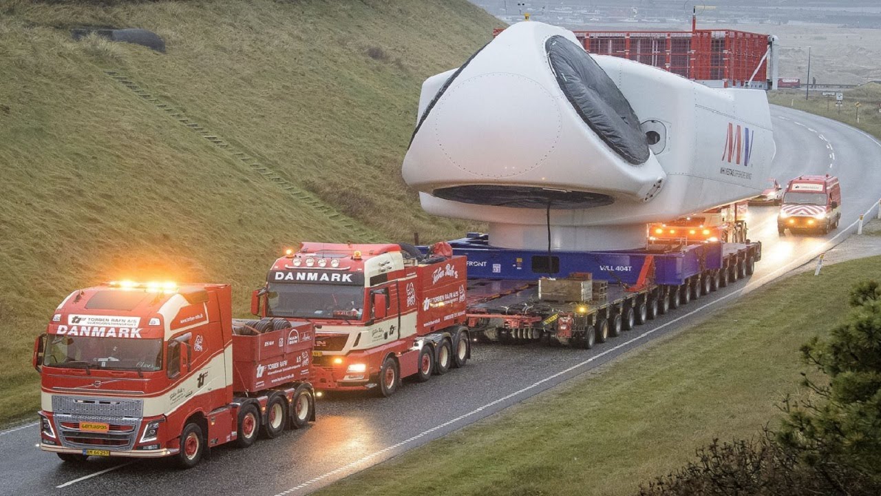 Extreme Dangerous Biggest Monster Oversize Truck Transport Operator ...