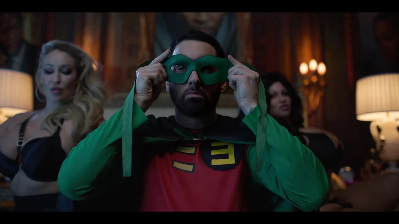 [ 中英歌詞 ] Eminem - Houdini - YouTube