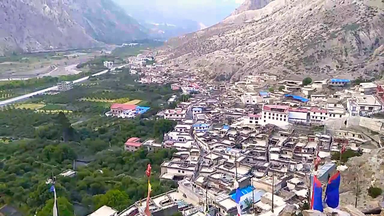 Grand view of Marpha Village ,way to upper Mustang ( - YouTube