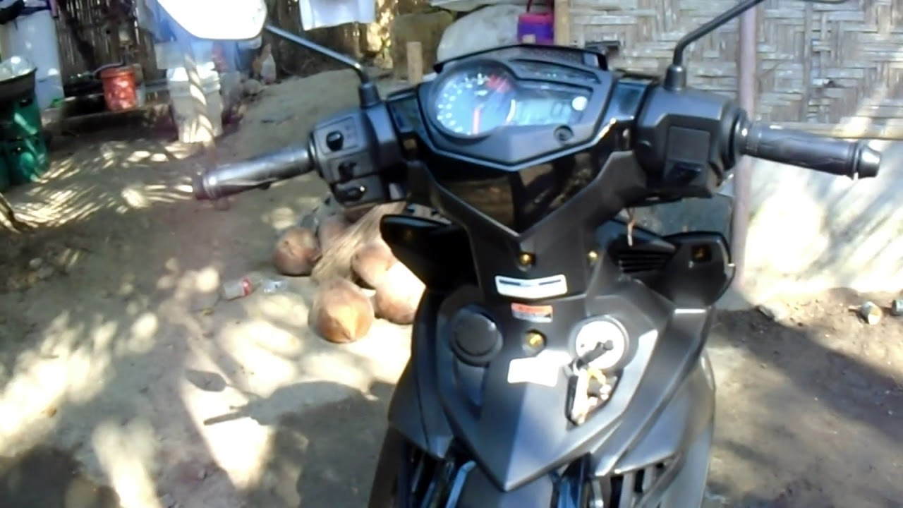 SNIPER 150 (mutarro ecu) (gold bolts) - YouTube