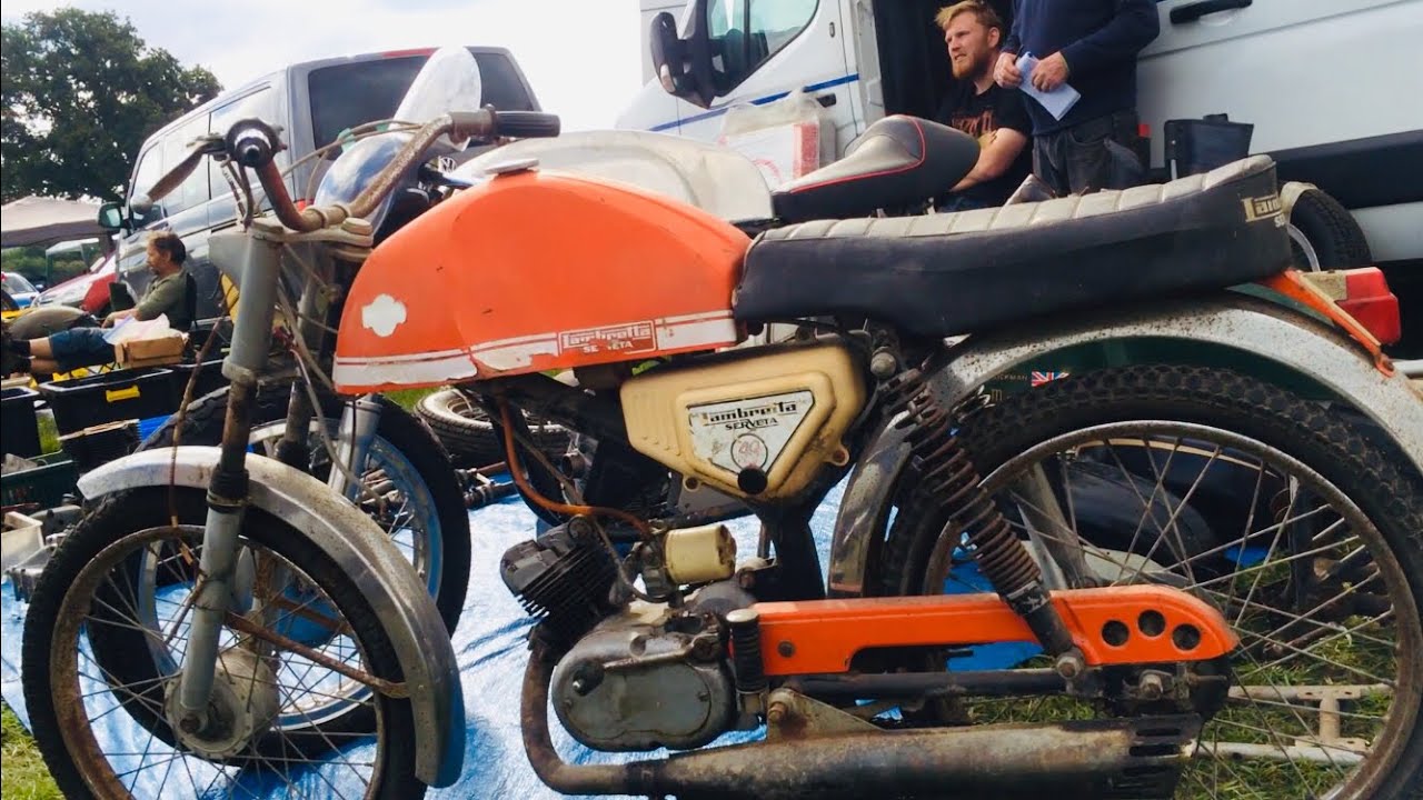 NETLEY MARSH Eurojumble 2022 Lambretta Serveta 49 Classic Motorcycle ...