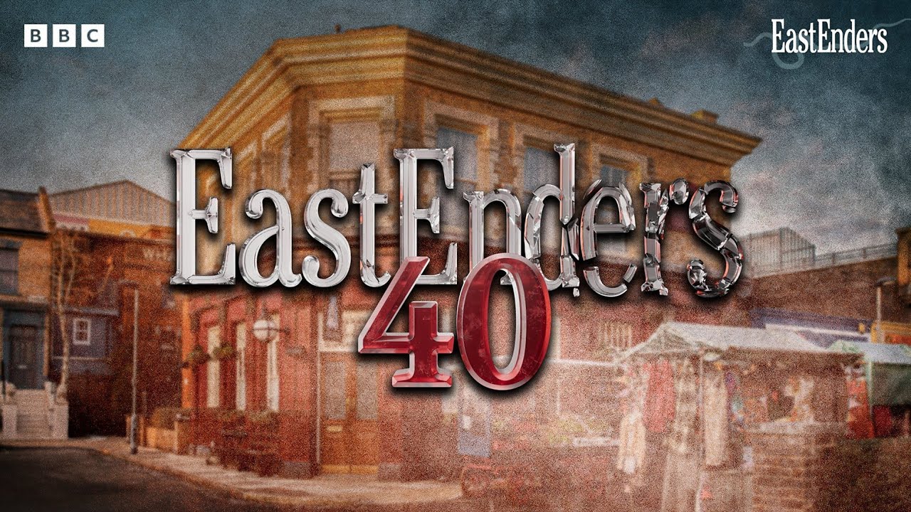 Eastenders Minecraft - The Queen Vic Fire - 40th Anniversary special! # ...