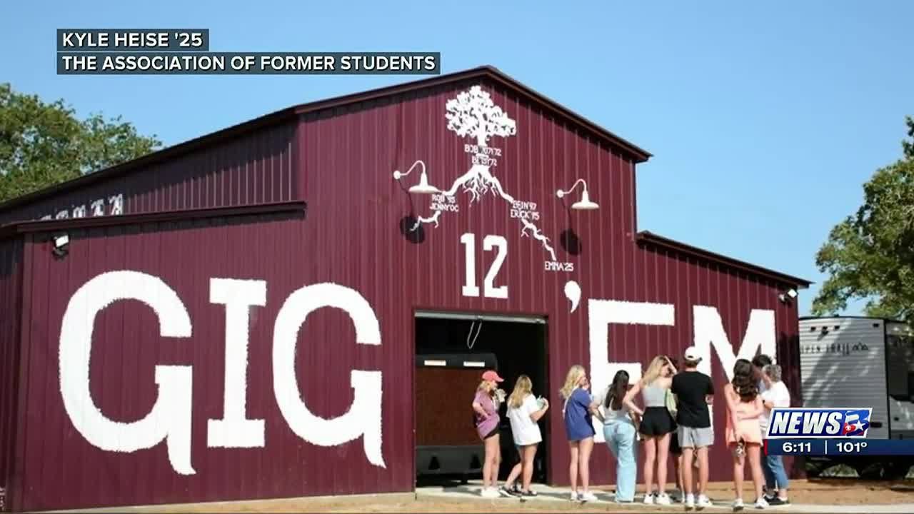 New Aggie barn rises between Austin and College Station - YouTube