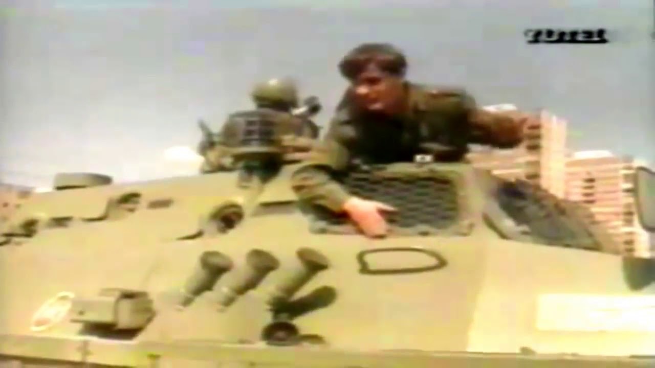 Yugoslav People's Army (JNA) in Sarajevo - march 1992 - YouTube