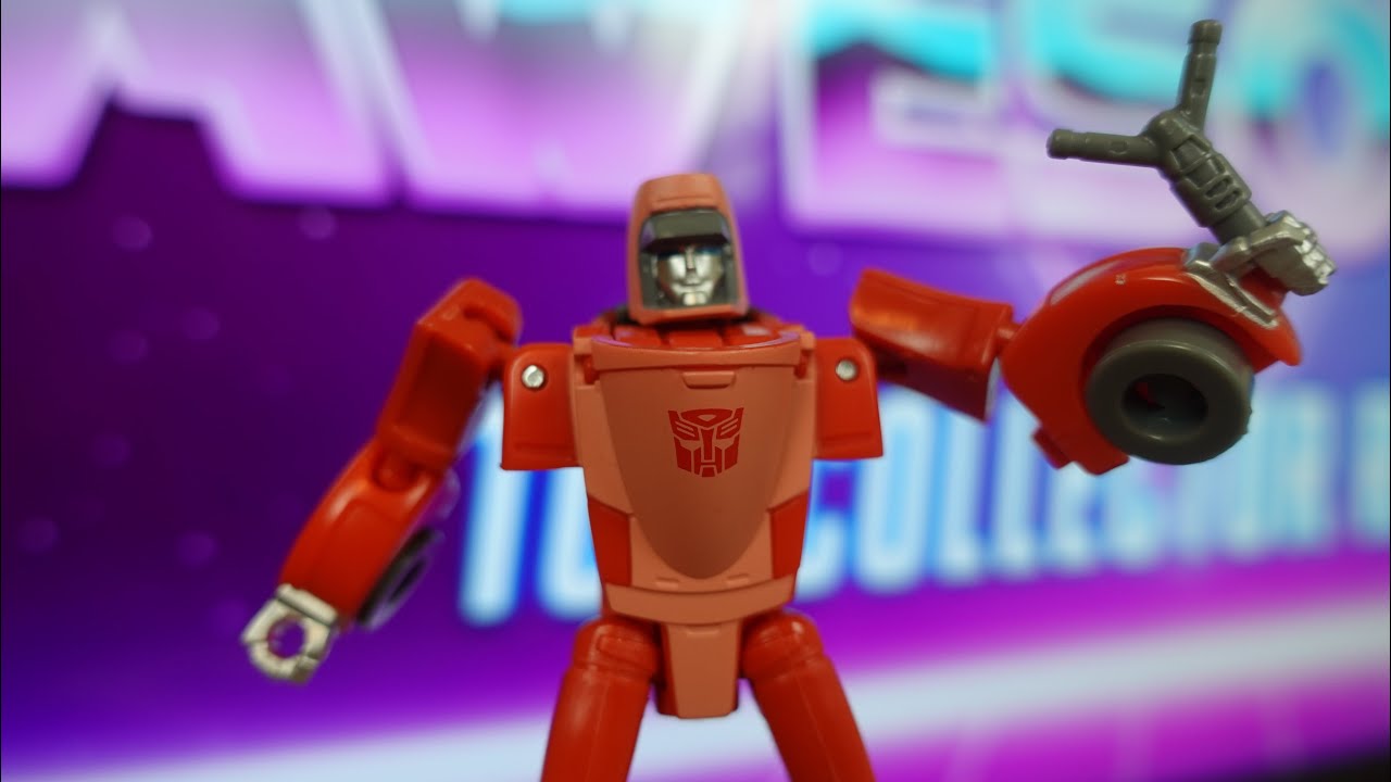 Transformers Studio Series Transformers the Movie Wheelie Review - YouTube