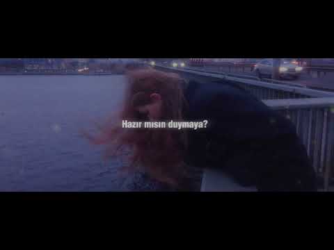 Derya Uluğ - Canavar (Sözler / Lyrics)