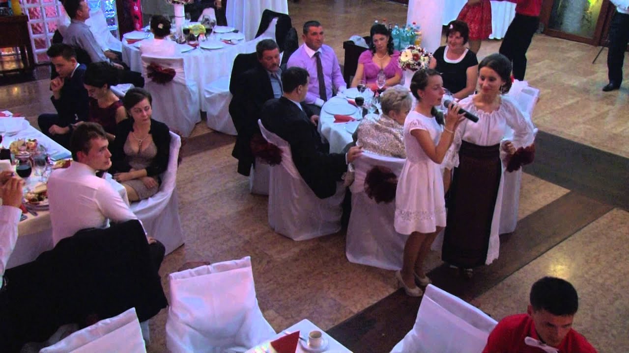 Adeluta Pruna si Laura Bakk oct 2014 - YouTube
