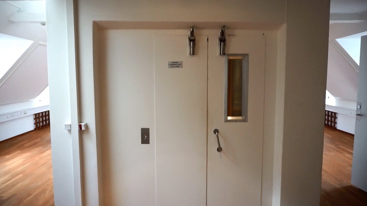 1948 Titan traction elevator (mod by OTIS) @ Vesterbrogade 149 ...