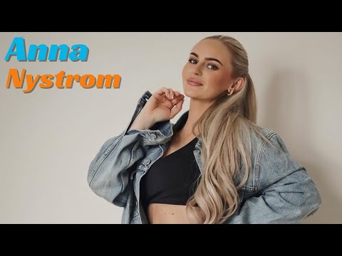 Anna Nystrom | bikini photo | bikini model | model & instagram influencer | bio & info