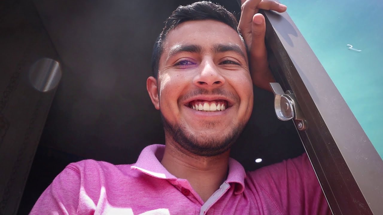 MY FIRST VLOG IN ENGLISH - YouTube