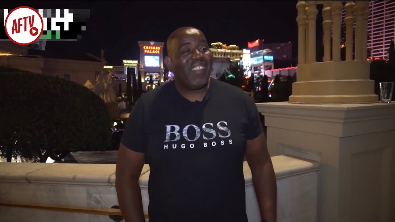 Robbie does transfer daily smashed off his face in Vegas - YouTube