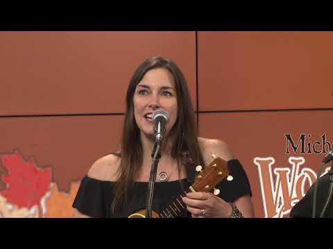 Woodsongs: Victor & Penny