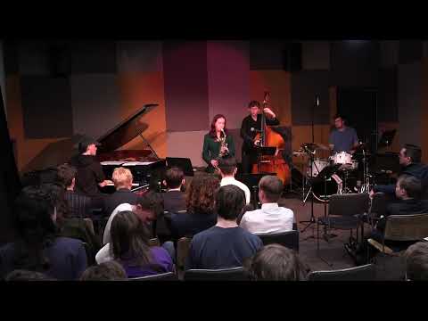 Jazz Band it 2022 Monet Schutte Burnside Saxophone - YouTube