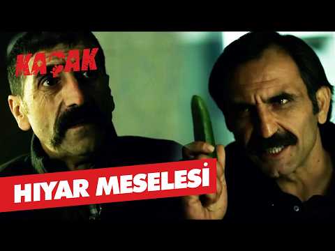 Serhat ve Tarık karşı karşıya - Kaçak 4. Bölüm