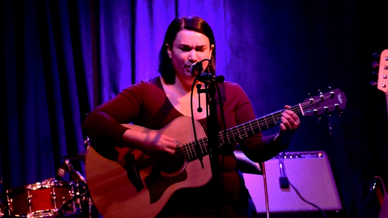 Danielle Doiron "Much Longer" - live at Burdock in Toronto - YouTube