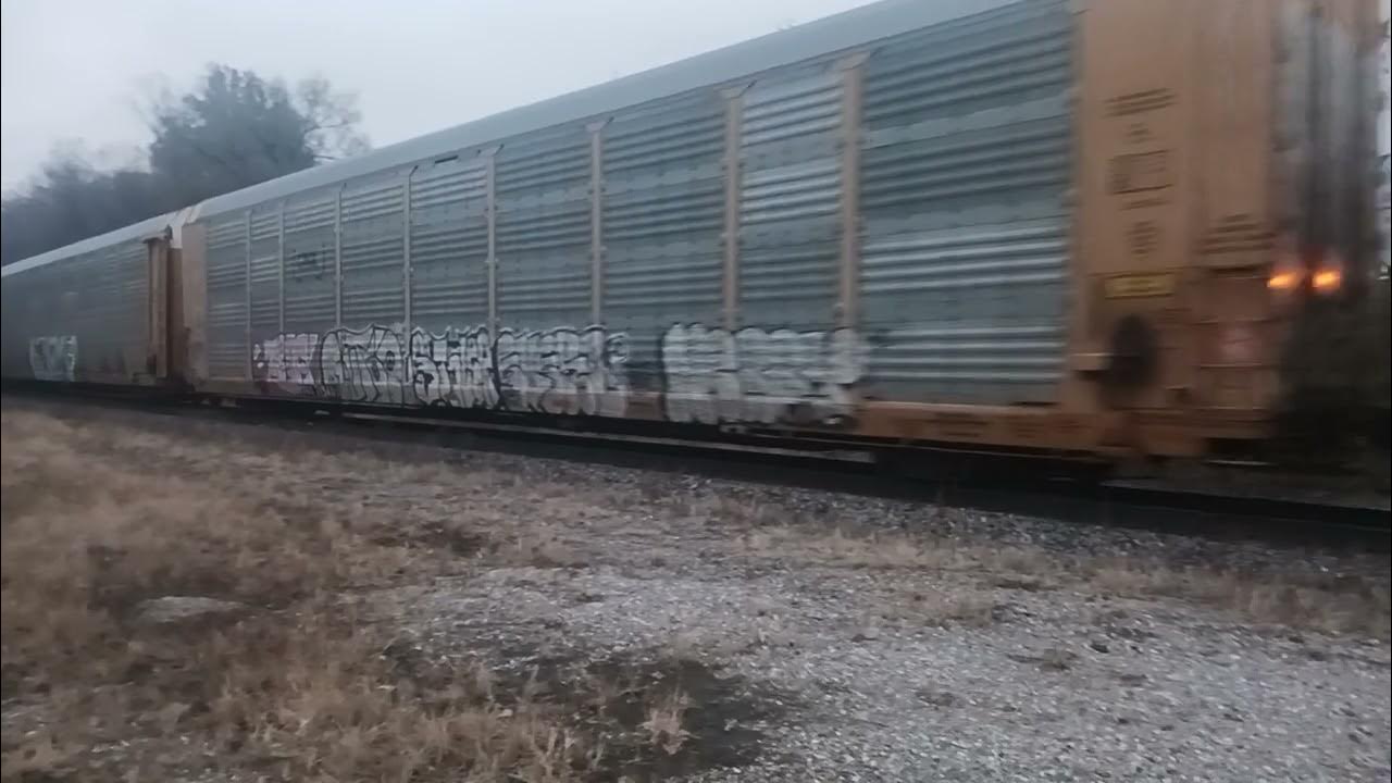 BNSF 6151 lead Autorack at New Cambria by Brookfield Subdivision - YouTube