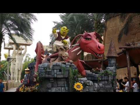 Universal Studio Singapore Parade