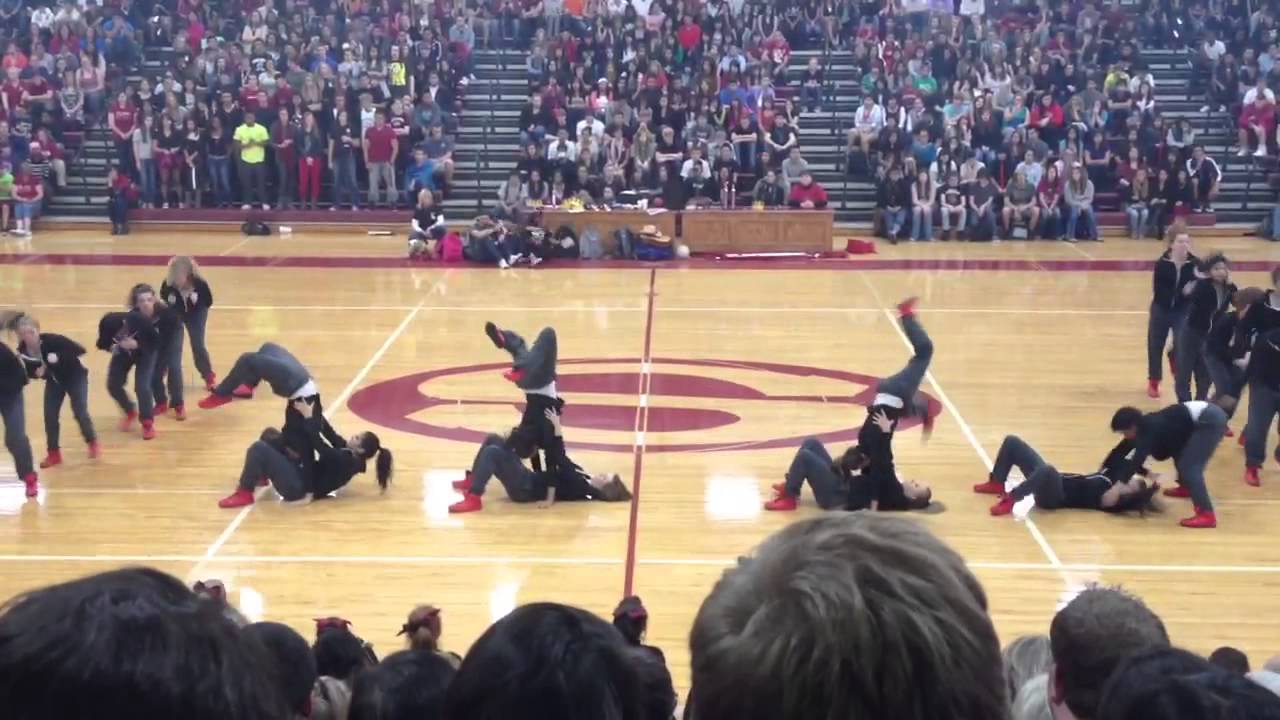 Sprindale High Dance Team (SHS vs HBHS 2012 football) - YouTube