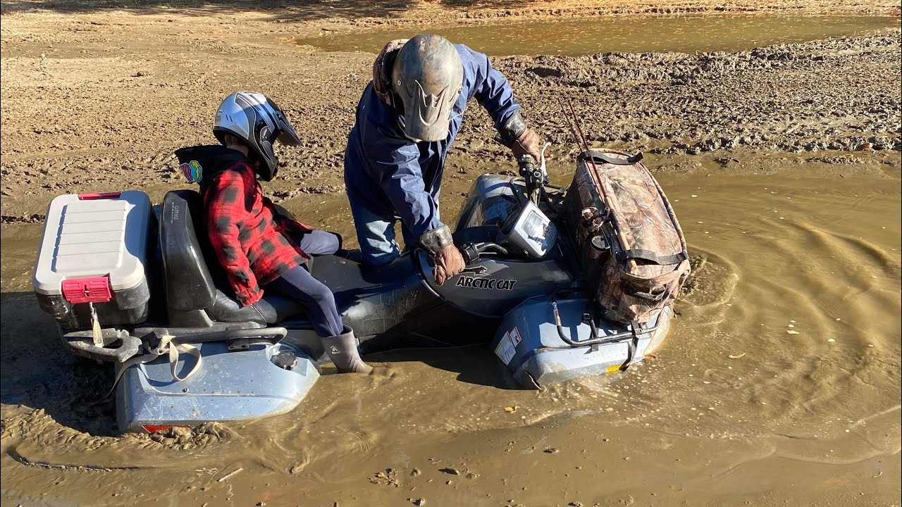 🍁Fall colours and quading with family🍁 - YouTube