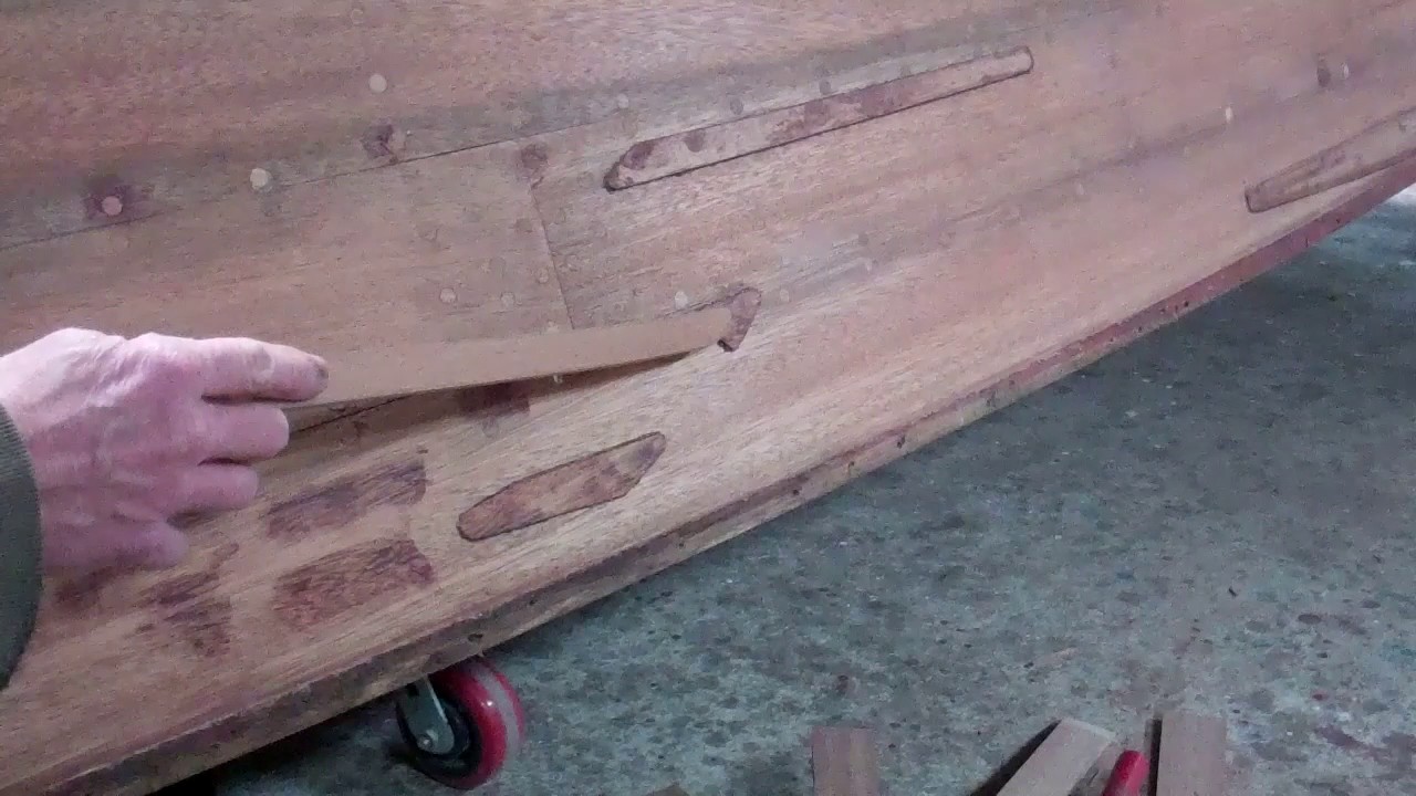 '59 Chris Craft 17' Sportsman Dutchman Repair Clinic 4 12 2017 - YouTube