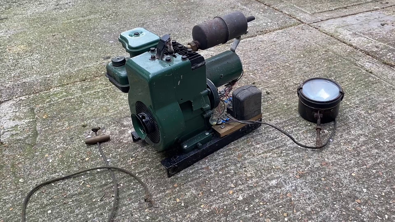 1963 2hp Briggs & Stratton - YouTube