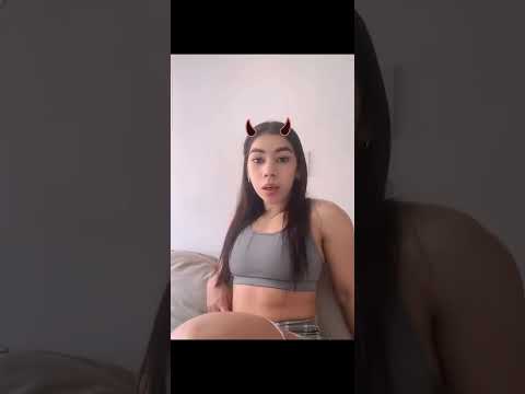 Live Stream Beautiful Blonde Girl - Full Length #periscope #livestream 