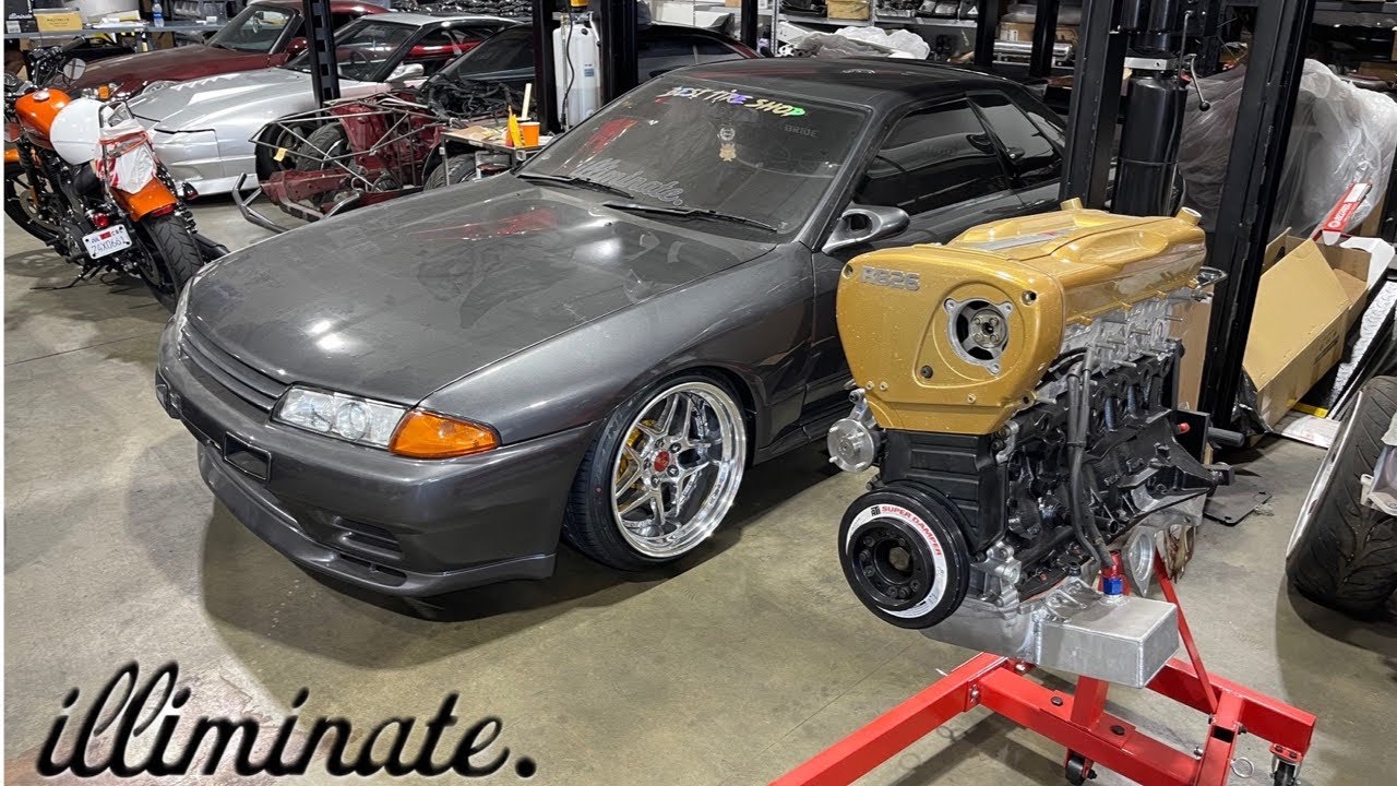 Powder coated the Illiminate R32 GTR Rb26 valve covers flaming gold ...