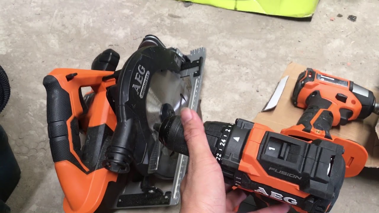 Khoan pin AEG combo kit - YouTube