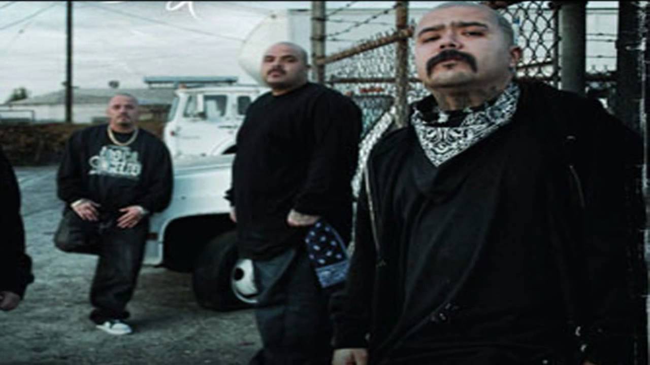 Chino Grande- Running Through My Mind *NEW 2010* - YouTube