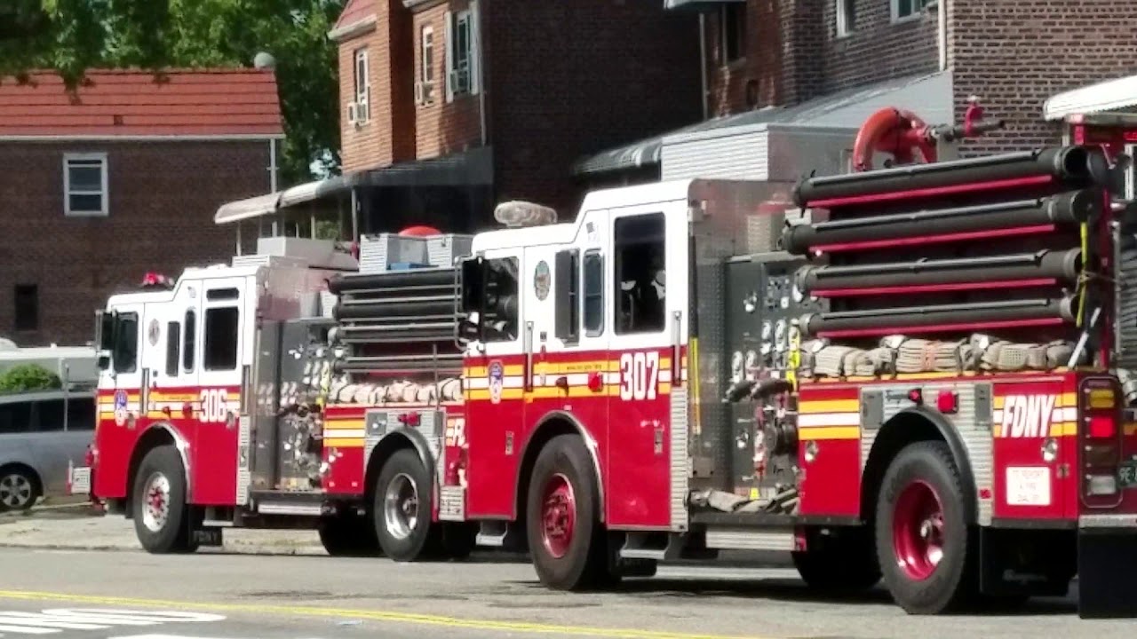 A House on fire Main St Flushing NY - YouTube