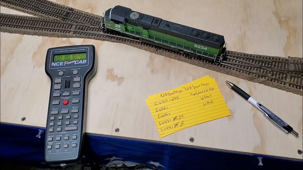 Speed steps,14 vs 128 and momentum, DCC Programming - YouTube