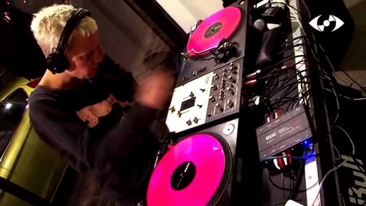 EYE ON DJ IM CYBER / interview - YouTube