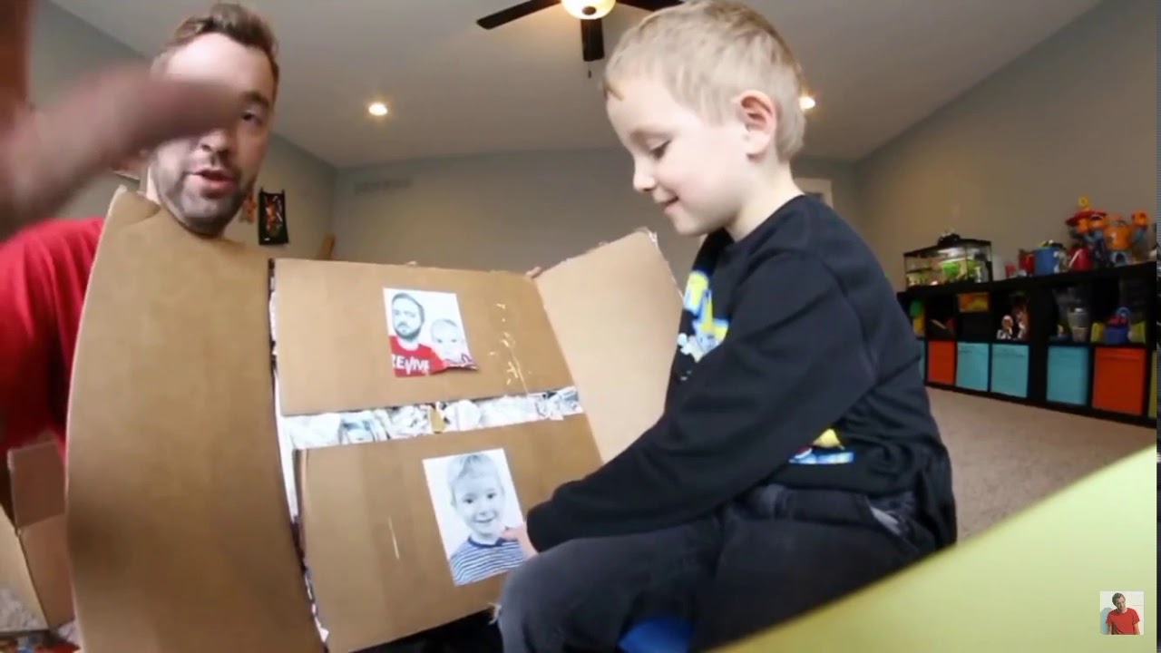 Andy Schrock and Ryden Unbox My Drawing - YouTube