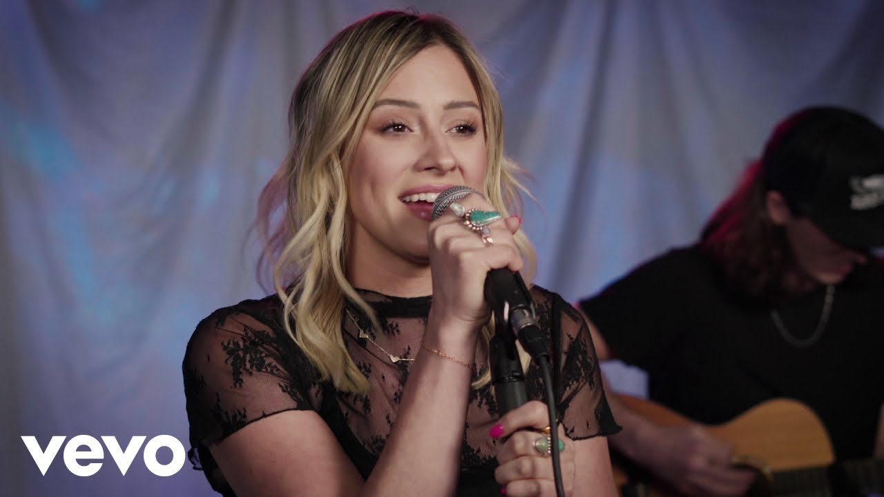 Kayley Green - Catching Up (Official Acoustic Performance) - YouTube