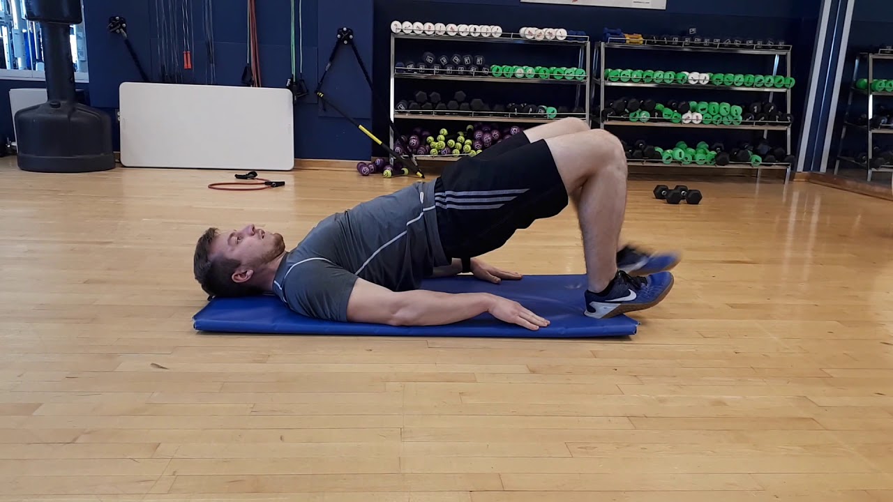 Exercice avec un tapis de sol - YouTube