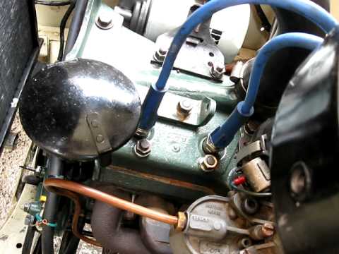 e93 1948 Ford Prefect clanking engine sound - YouTube