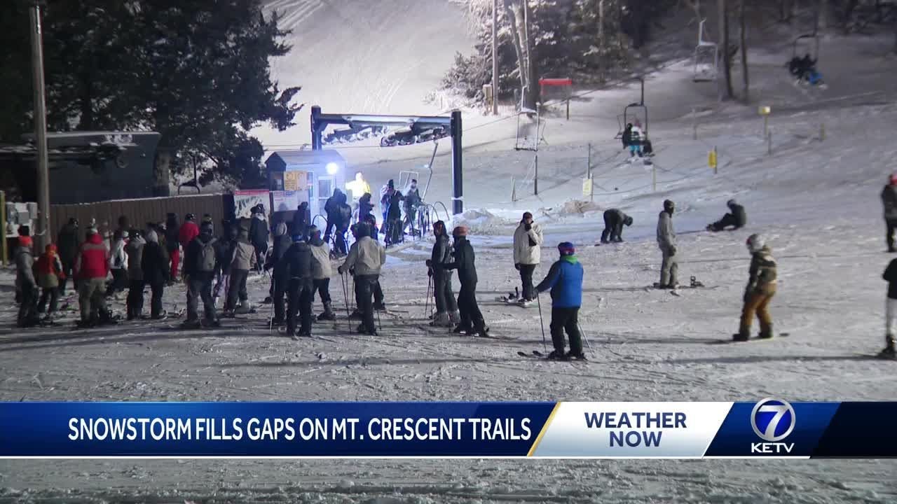 Snowstorm helps fill in gaps on Mt. Crescent trails - YouTube